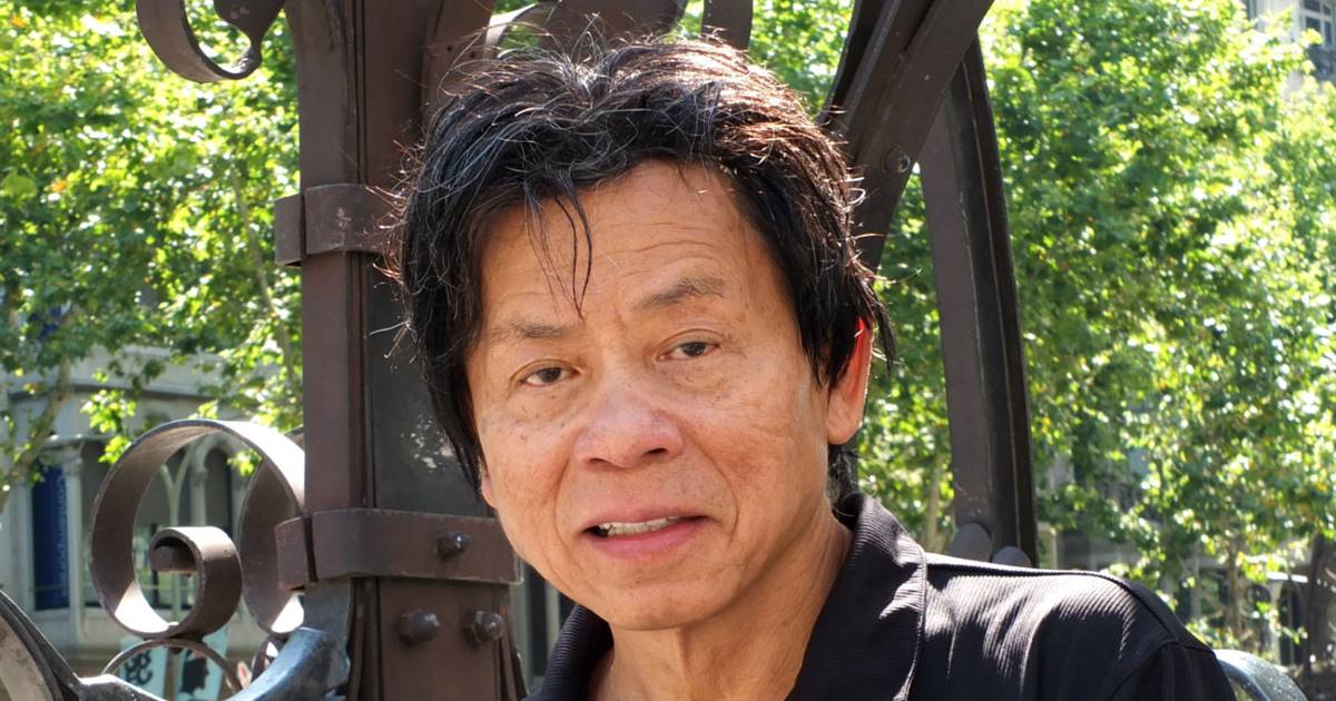 Kam Yuen: "Hay una correlación entre el cuerpo y el universo"