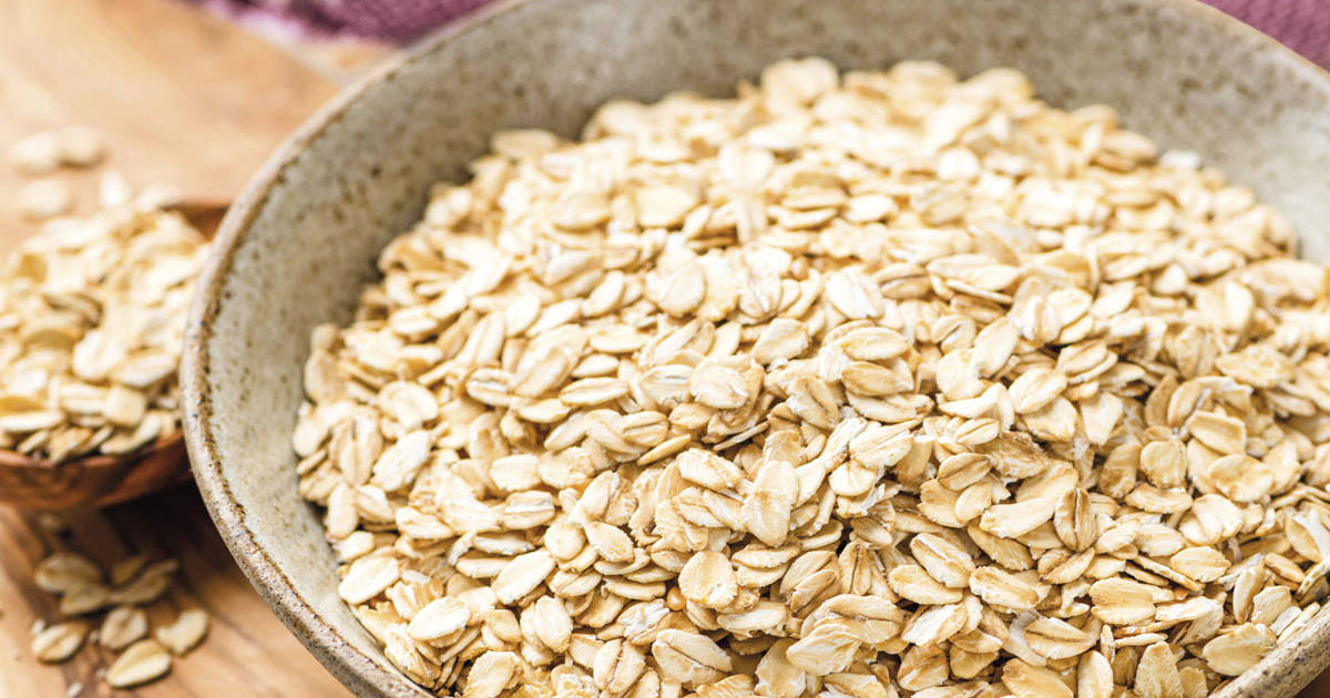 7 alimentos para dormir bien (con nutrientes que te relajan y regulan)