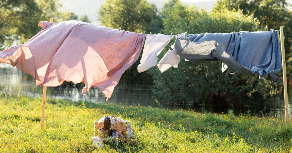Cómo secar la ropa al aire libre correctamente (y el peor error que ...