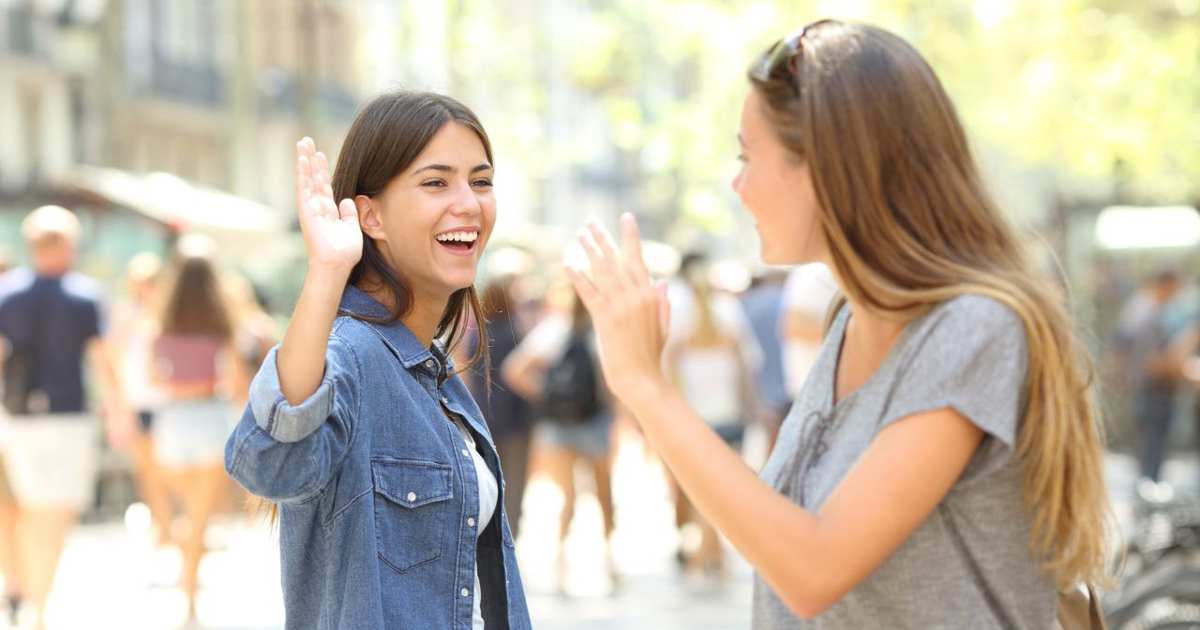Qué significa que alguien no te salude según la psicología: esta es la ...