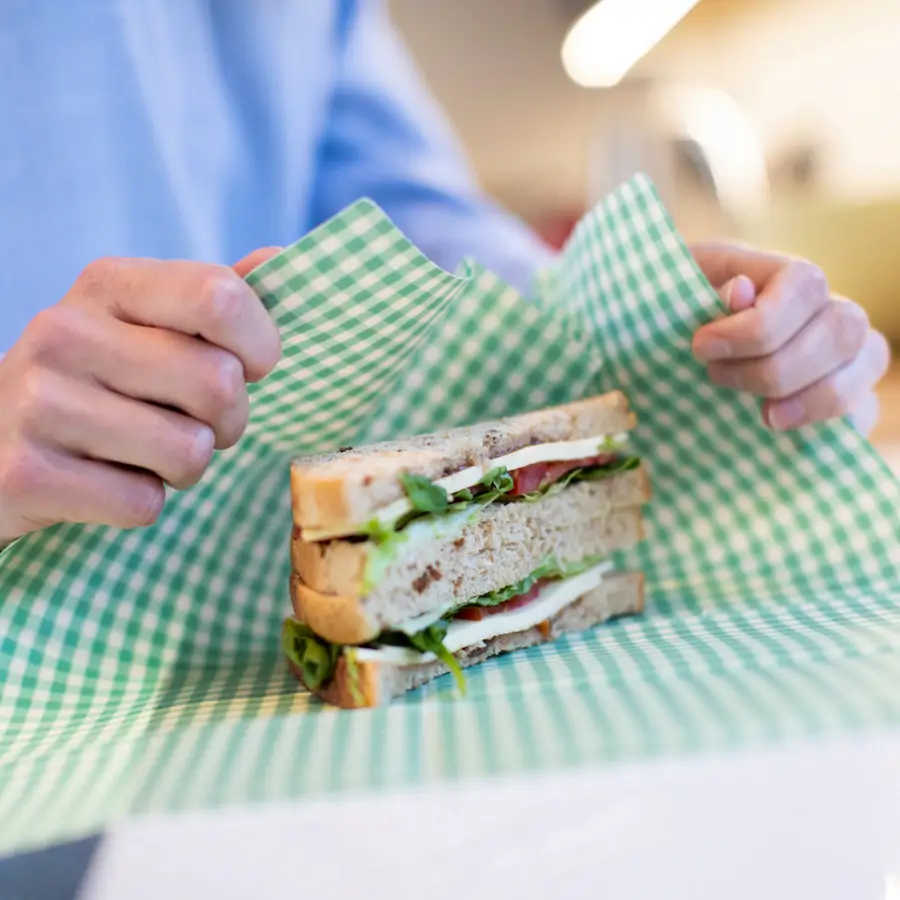 10 ejercicios de fuerza sin material para mujeres de 60 que aumentan la ...
