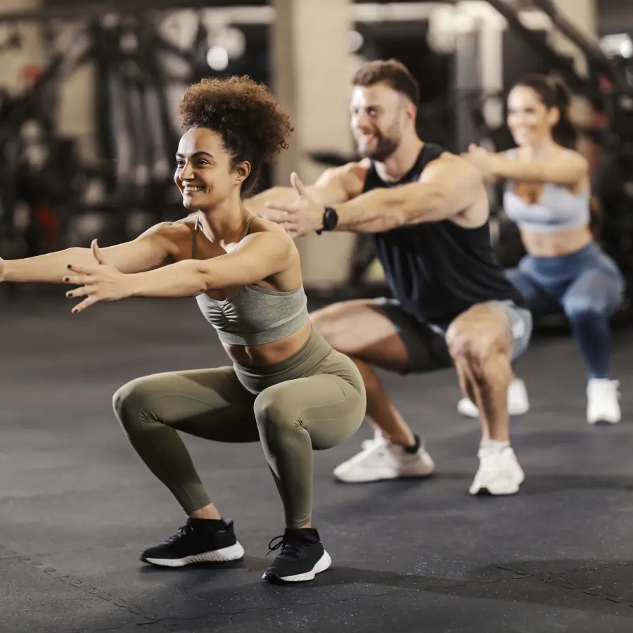 Sentadilla con salto de rana: el ejercicio explosivo y exigente que ...