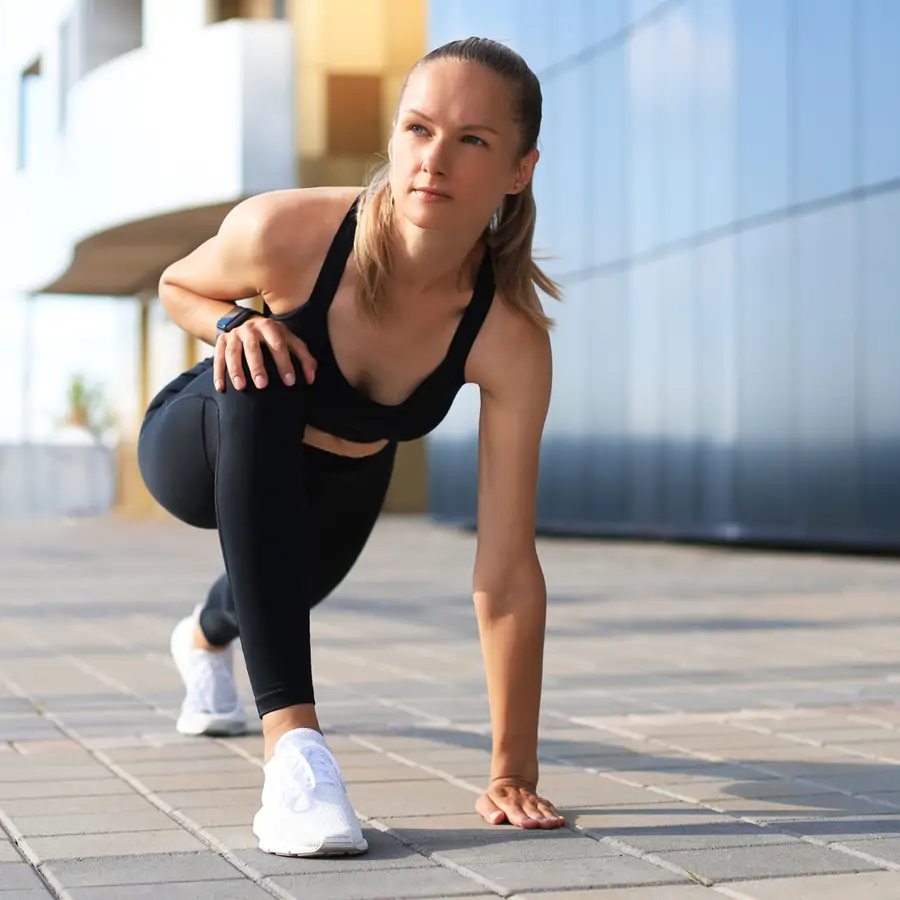 Ni planchas ni flexiones: el 'dead bug' es el ejercicio fácil de ...