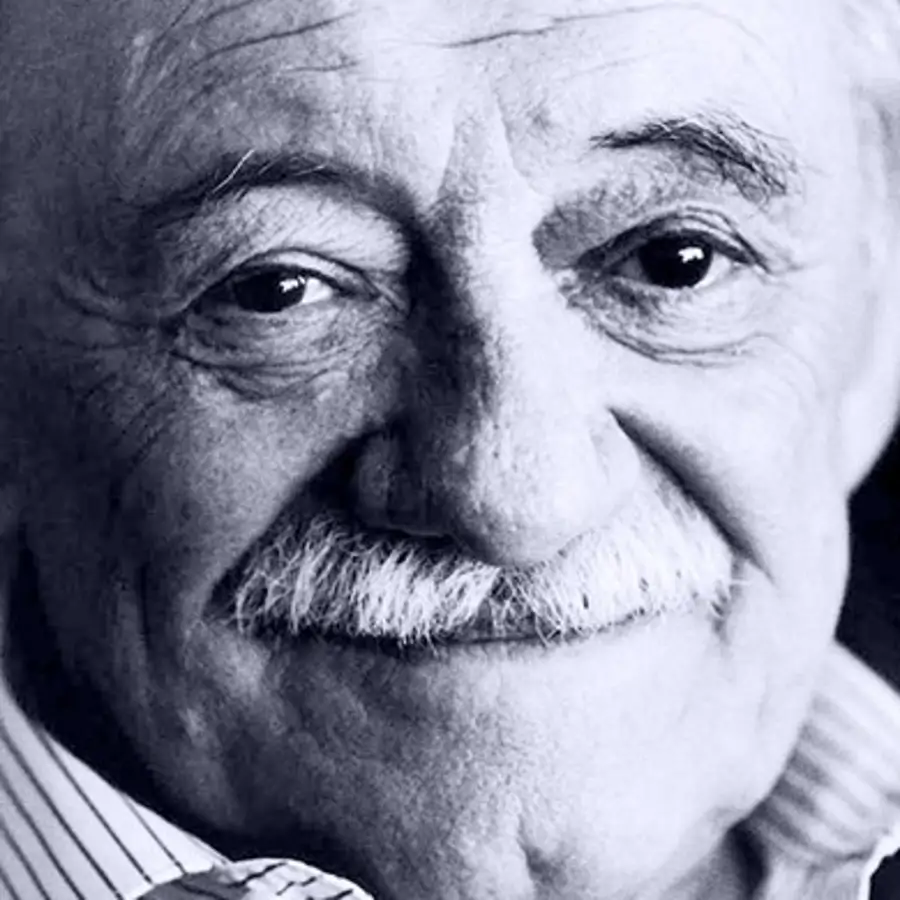 Julian Baggini, filósofo: “Ayudar a los demás no puede ser lo que dé ...