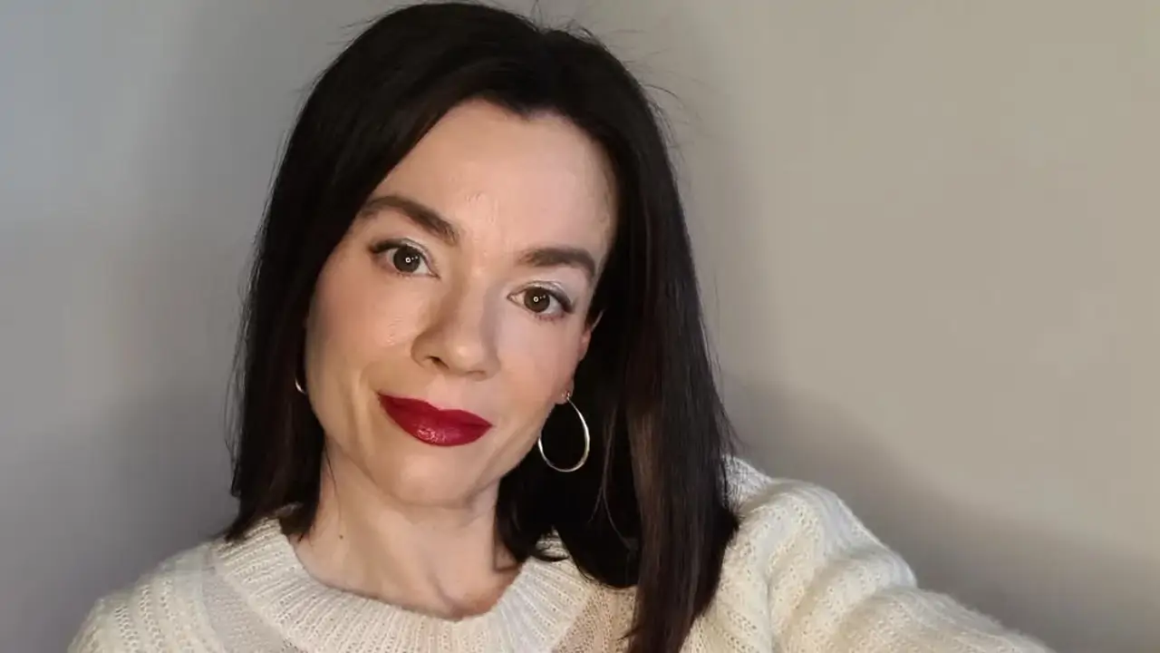 Helena Rodero, farmacéutica experta en cosmética, sobre la Nivea de la ...