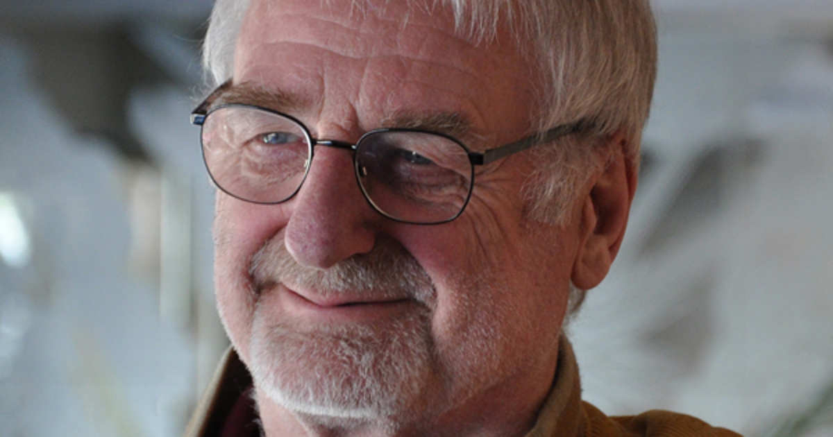 John Whitmore, padre del coaching moderno: "Un jefe no culpa ni se ...